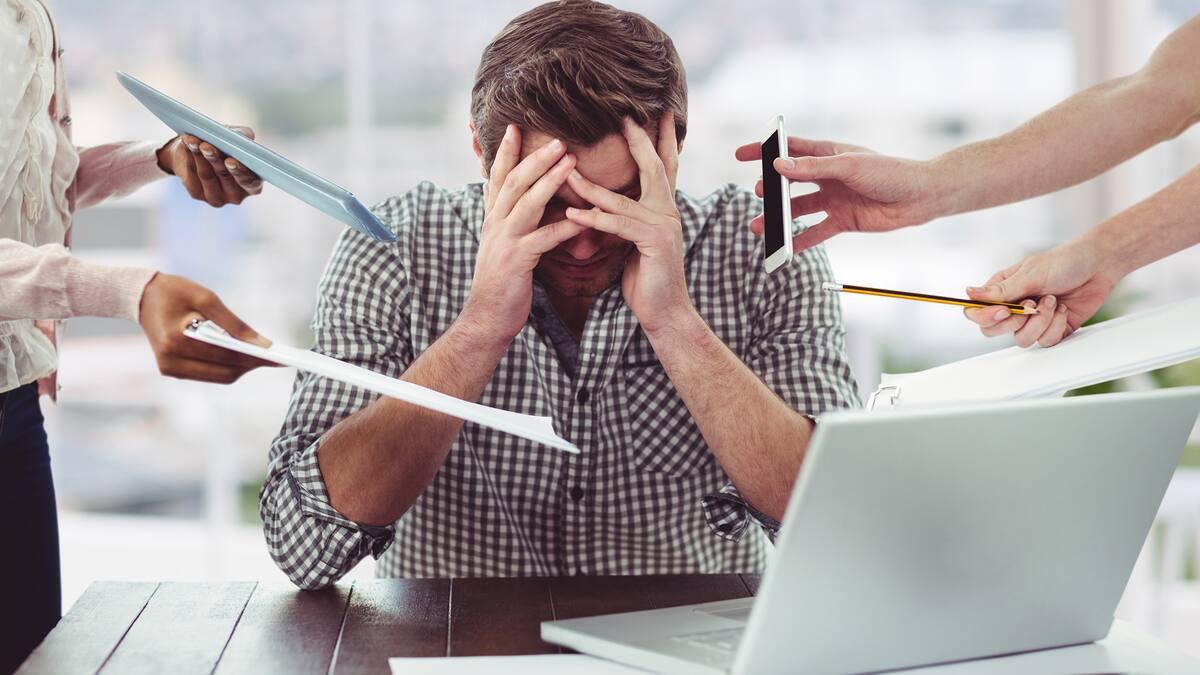 Burnout laboral: qué es, causas, señales y cómo prevenirlo en entornos ...